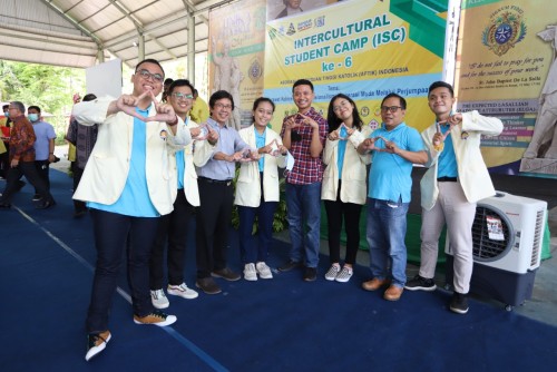 Lima Mahasiswa UAJY Ikuti Intercultural Student Camp (ISC) 2022 ...